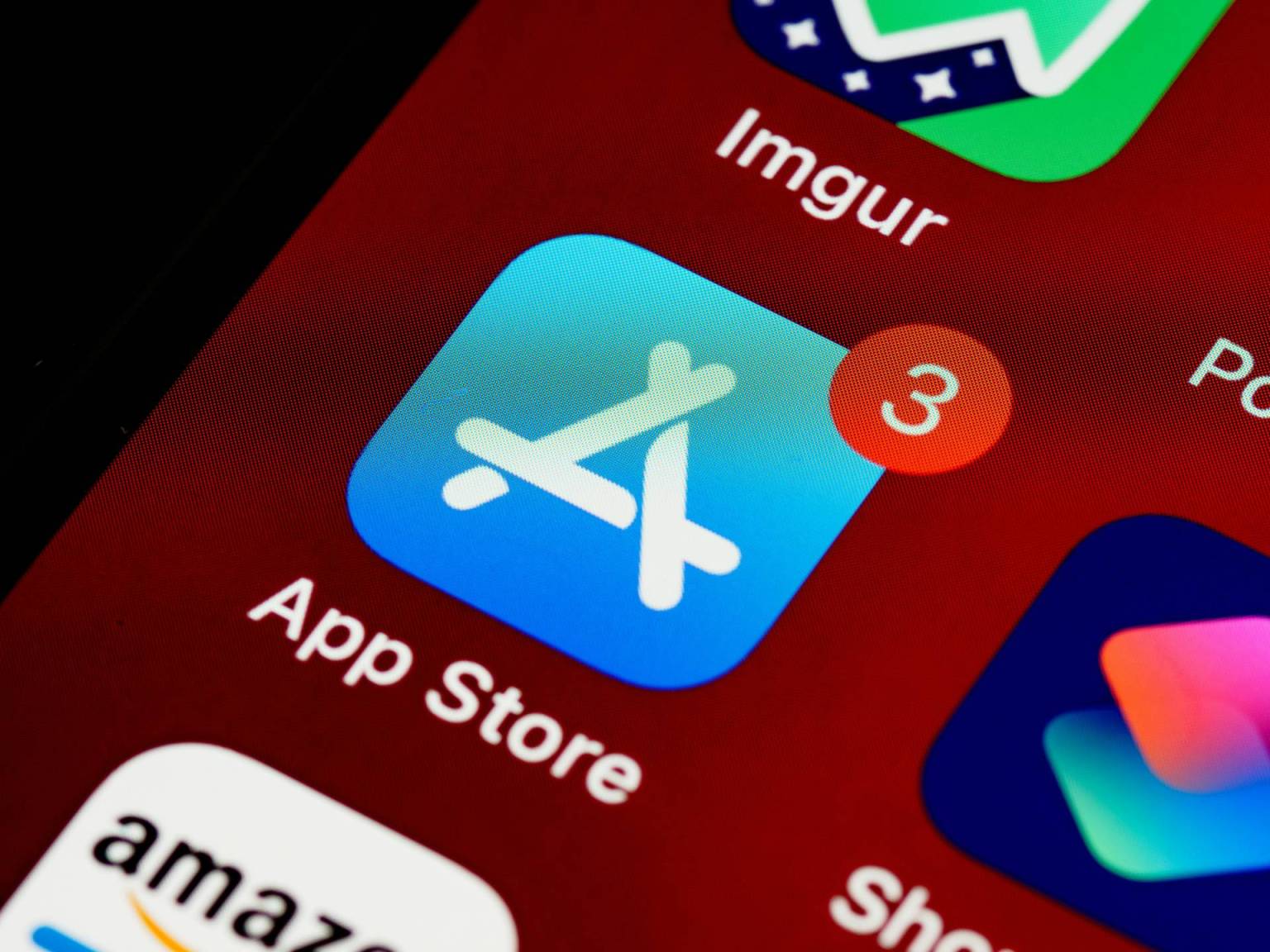 12 Cool Apps To Have On Your Phone (And Many More)